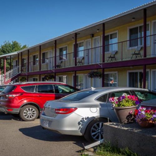 Westwood Motel 100 Mile House, BC – 100 Mile House Hotels & Motels